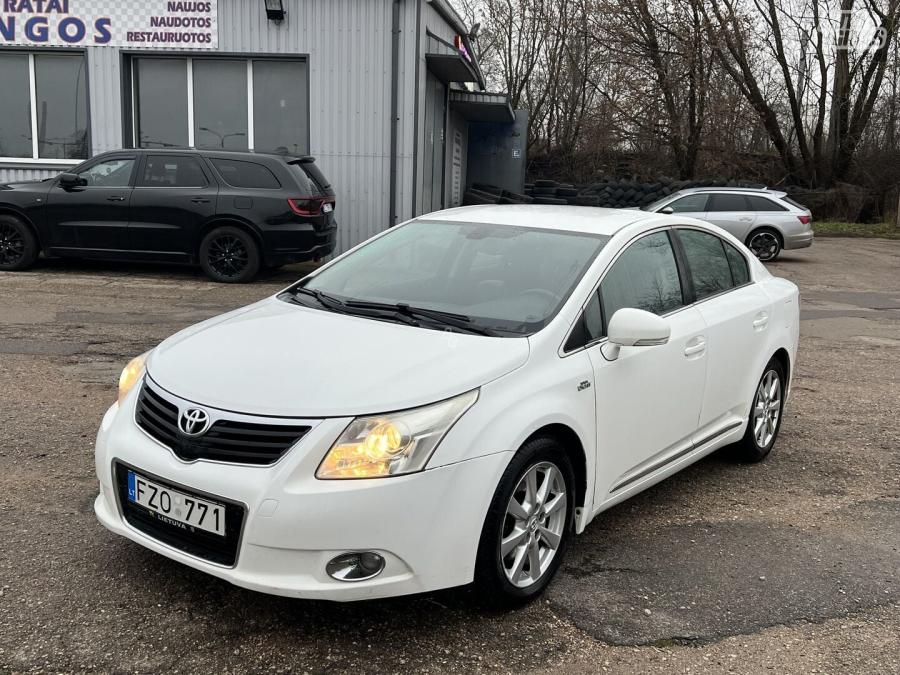 Toyota Avensis 2009 Klaipėda, ar dzinēja tilpumu 2.20 L un nobraukumu 395 tūkst. km par 3000 €, foto 5 vietnē AUTOMOTO.COM.LV