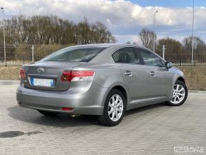 Toyota Avensis 2009 in Taurage, with an engine capacity of 2.20 L and mileage of 282 thousand km for 4500 €, photo 5 on AUTOMOTO.COM.LV