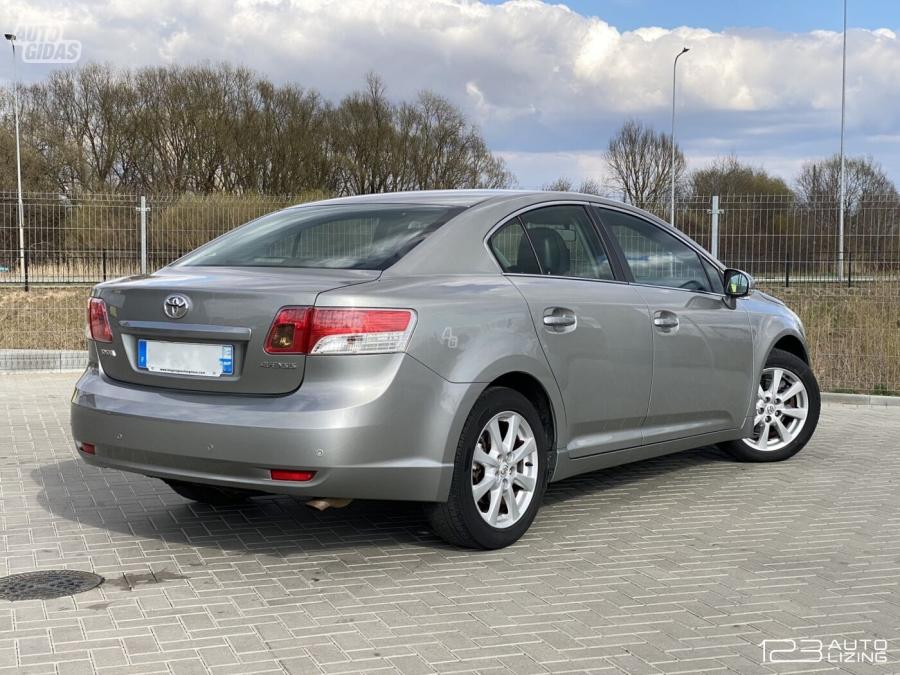 Toyota Avensis 2009 in Taurage, with an engine capacity of 2.20 L and mileage of 282 thousand km for 4500 €, photo 5 on AUTOMOTO.COM.LV