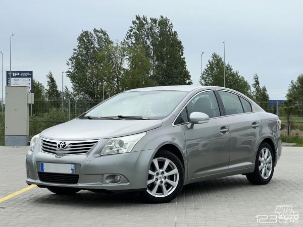 Toyota Avensis 2009 in Taurage, with an engine capacity of 2.20 L and mileage of 289 thousand km for 4200 €, photo 1 on AUTOMOTO.COM.LV