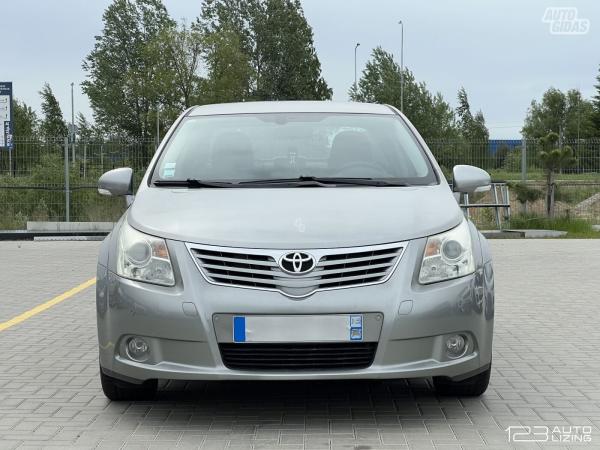Toyota Avensis 2009 in Taurage, with an engine capacity of 2.20 L and mileage of 289 thousand km for 4200 €, photo 3 on AUTOMOTO.COM.LV