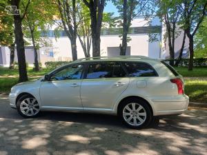 Toyota Avensis 2009 Kauņa, ar dzinēja tilpumu 2.00 L un nobraukumu 222 tūkst. km par 2900 €, foto  vietnē AUTOMOTO.COM.LV