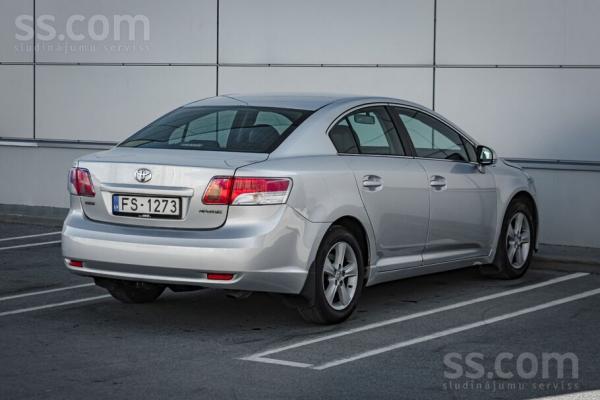 Toyota Avensis 2009 Rīga, ar dzinēja tilpumu 2.00 L un nobraukumu 297 tūkst. km par 3750 €, foto 4 vietnē AUTOMOTO.COM.LV