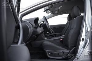 Toyota Avensis 2009 Rīga, ar dzinēja tilpumu 2.00 L un nobraukumu 297 tūkst. km par 3750 €, foto 8 vietnē AUTOMOTO.COM.LV