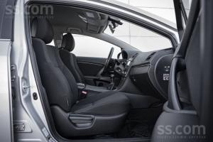 Toyota Avensis 2009 Rīga, ar dzinēja tilpumu 2.00 L un nobraukumu 297 tūkst. km par 3750 €, foto 9 vietnē AUTOMOTO.COM.LV