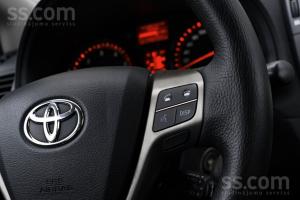 Toyota Avensis 2009 Rīga, ar dzinēja tilpumu 2.00 L un nobraukumu 297 tūkst. km par 3750 €, foto 20 vietnē AUTOMOTO.COM.LV