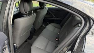 Toyota Avensis 2009 in Vilnius, with an engine capacity of 2.20 L and mileage of 347 thousand km for 2450 €, photo 17 on AUTOMOTO.COM.LV