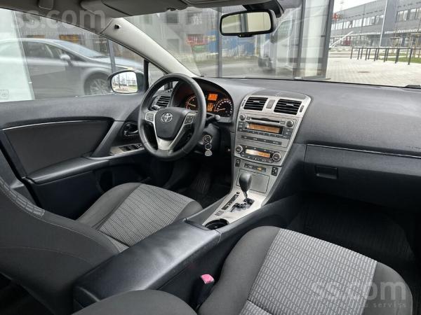 Toyota Avensis 2010 Rīga, ar dzinēja tilpumu 2.20 L un nobraukumu 246 tūkst. km par 4250 €, foto 7 vietnē AUTOMOTO.COM.LV