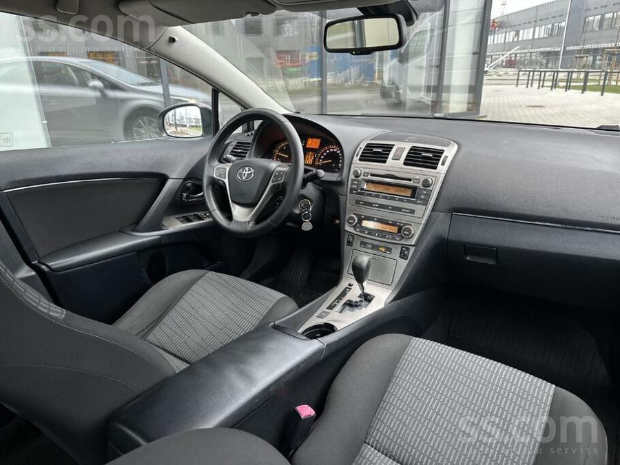 Toyota Avensis 2010 Rīga, ar dzinēja tilpumu 2.20 L un nobraukumu 246 tūkst. km par 4250 €, foto 7 vietnē AUTOMOTO.COM.LV