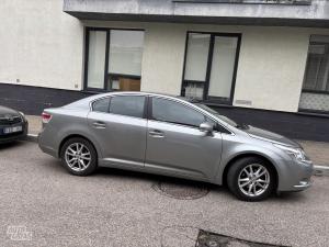 Toyota Avensis 2010 in Taurage, with an engine capacity of 1.80 L and mileage of 127 thousand km for 3800 €, photo 3 on AUTOMOTO.COM.LV