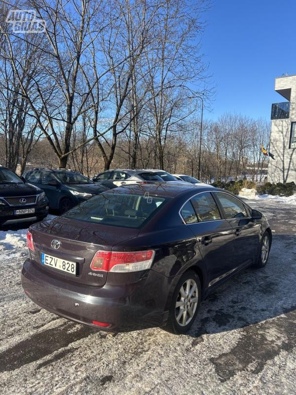 Toyota Avensis 2010 in Vilnius, with an engine capacity of 2.20 L and mileage of 273 thousand km for 2750 €, photo 5 on AUTOMOTO.COM.LV