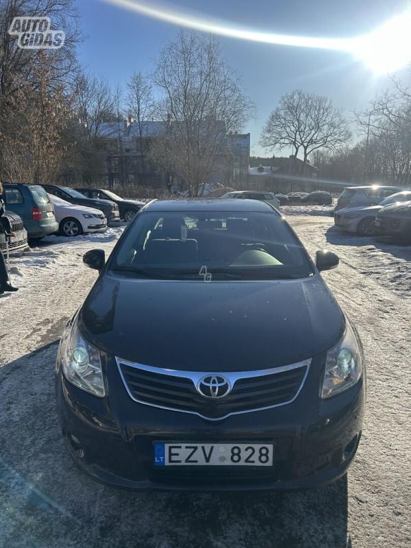 Toyota Avensis 2010 in Vilnius, with an engine capacity of 2.20 L and mileage of 273 thousand km for 2750 €, photo 8 on AUTOMOTO.COM.LV