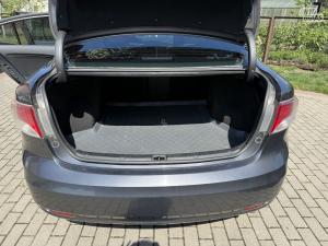 Toyota Avensis 2010 in Vilnius, with an engine capacity of 1.80 L and mileage of 252 thousand km for 3500 €, photo 12 on AUTOMOTO.COM.LV