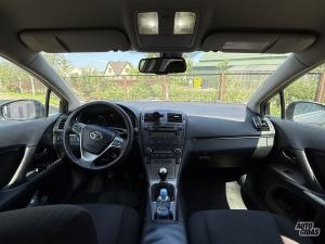 Toyota Avensis 2010 in Vilnius, with an engine capacity of 1.80 L and mileage of 252 thousand km for 3500 €, photo 14 on AUTOMOTO.COM.LV