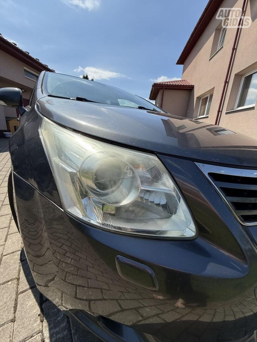 Toyota Avensis 2010 Viļņa, ar dzinēja tilpumu 1.80 L un nobraukumu 252 tūkst. km par 3700 €, foto 5 vietnē AUTOMOTO.COM.LV
