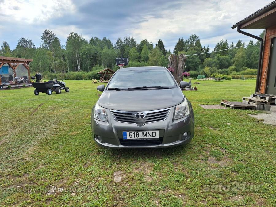 Toyota Avensis 2010 in Saue, with an engine capacity of 2.00 L and mileage of 319 thousand km for 1950 €, photo 1 on AUTOMOTO.COM.LV