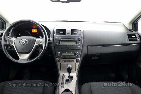 Toyota Avensis 2010 Tallina, ar dzinēja tilpumu 2.00 L un nobraukumu 319 tūkst. km par 2999 €, foto 5 vietnē AUTOMOTO.COM.LV