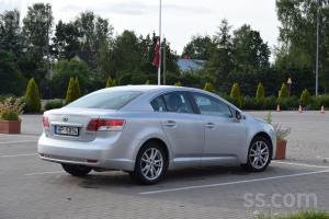 Toyota Avensis 2011 in Riga, with an engine capacity of 2.00 L and mileage of 165 thousand km for 5750 €, photo 3 on AUTOMOTO.COM.LV