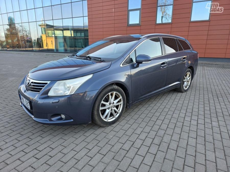 Toyota Avensis 2011 Utena, ar dzinēja tilpumu 2.20 L un nobraukumu 222 tūkst. km par 4300 €, foto 2 vietnē AUTOMOTO.COM.LV