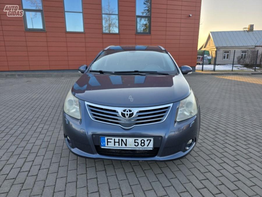 Toyota Avensis 2011 Utena, ar dzinēja tilpumu 2.20 L un nobraukumu 222 tūkst. km par 4300 €, foto 3 vietnē AUTOMOTO.COM.LV