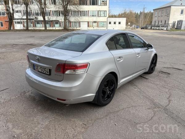 Toyota Avensis 2011 Rīga, ar dzinēja tilpumu 2.20 L un nobraukumu 285 tūkst. km par 3590 €, foto 4 vietnē AUTOMOTO.COM.LV