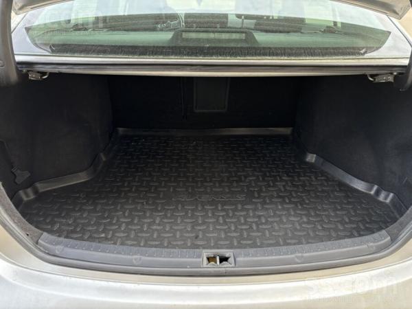 Toyota Avensis 2011 Rīga, ar dzinēja tilpumu 2.20 L un nobraukumu 285 tūkst. km par 3590 €, foto 5 vietnē AUTOMOTO.COM.LV