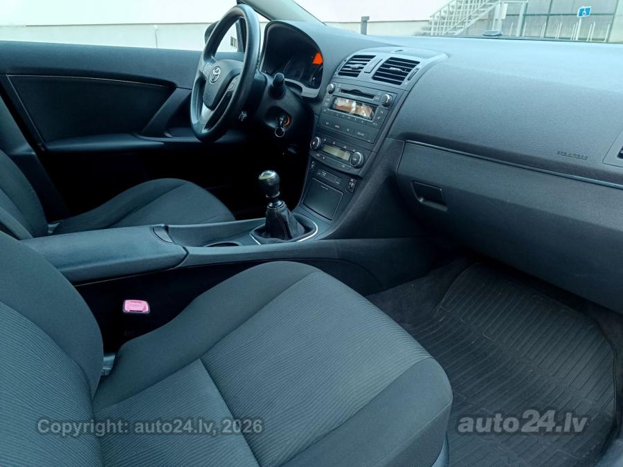 Тойота Авенсис 2011 в Тарту, объемом двигателя 1.80 л и пробегом 171 тыс. км за 3999 €, фото 8 на AUTOMOTO.COM.LV