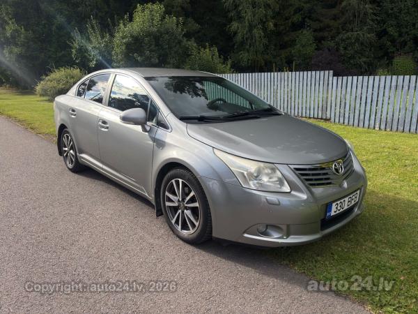 Toyota Avensis 2011 in Tallinn, with an engine capacity of 2.00 L and mileage of 203 thousand km for 4000 €, photo 1 on AUTOMOTO.COM.LV