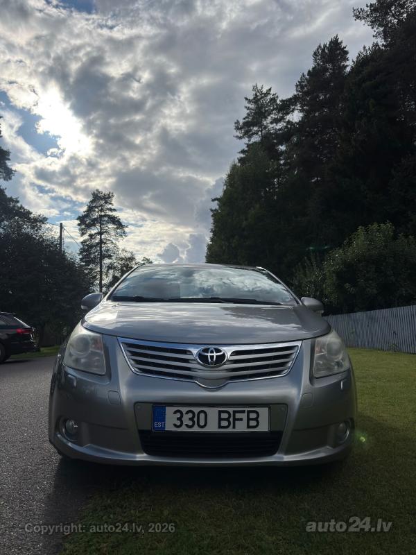 Toyota Avensis 2011 in Tallinn, with an engine capacity of 2.00 L and mileage of 203 thousand km for 4000 €, photo 2 on AUTOMOTO.COM.LV