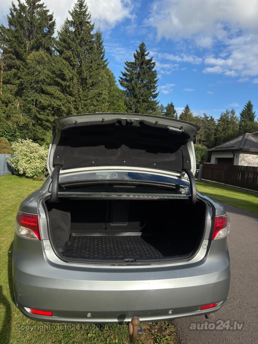 Toyota Avensis 2011 Tallina, ar dzinēja tilpumu 2.00 L un nobraukumu 203 tūkst. km par 4000 €, foto 7 vietnē AUTOMOTO.COM.LV