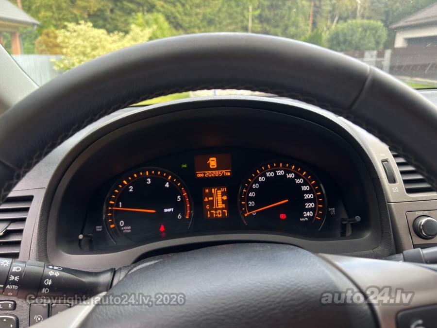 Toyota Avensis 2011 Tallina, ar dzinēja tilpumu 2.00 L un nobraukumu 203 tūkst. km par 4000 €, foto 8 vietnē AUTOMOTO.COM.LV