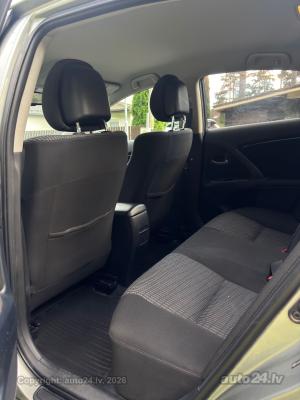 Toyota Avensis 2011 Tallina, ar dzinēja tilpumu 2.00 L un nobraukumu 203 tūkst. km par 4000 €, foto 10 vietnē AUTOMOTO.COM.LV