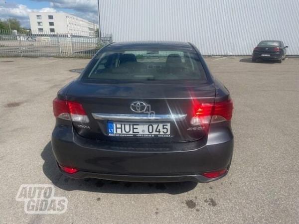 Toyota Avensis 2012 in Kaunas, with an engine capacity of 1.80 L and mileage of 166 thousand km for 7500 €, photo 3 on AUTOMOTO.COM.LV