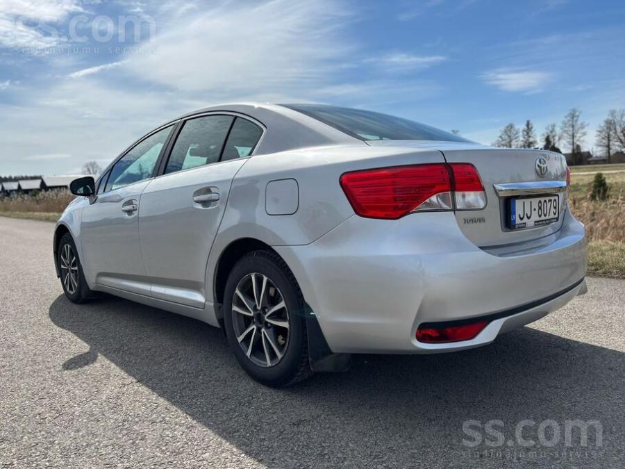 Toyota Avensis 2013 in Riga, with an engine capacity of 2.00 L and mileage of 118 thousand km for 5800 €, photo 2 on AUTOMOTO.COM.LV