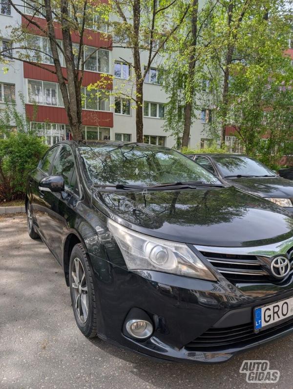 Toyota Avensis 2013 in Vilnius, with an engine capacity of 1.80 L and mileage of 210 thousand km for 5800 €, photo 2 on AUTOMOTO.COM.LV