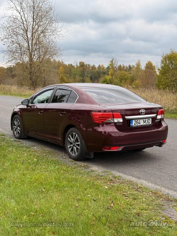 Toyota Avensis 2013 in Tallinn, with an engine capacity of 2.00 L and mileage of 156 thousand km for 7900 €, photo 4 on AUTOMOTO.COM.LV