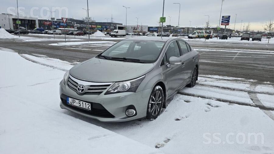 Toyota Avensis 2014 in Riga, with an engine capacity of 2.00 L and mileage of 416 thousand km for 4230 €, photo 2 on AUTOMOTO.COM.LV