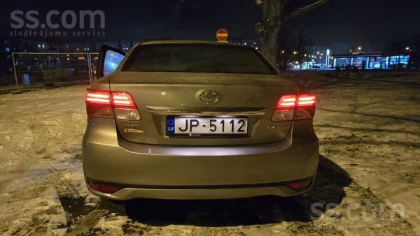Toyota Avensis 2014 in Riga, with an engine capacity of 2.00 L and mileage of 416 thousand km for 4230 €, photo 8 on AUTOMOTO.COM.LV