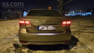 Toyota Avensis 2014 in Riga, with an engine capacity of 2.00 L and mileage of 416 thousand km for 4230 €, photo 8 on AUTOMOTO.COM.LV