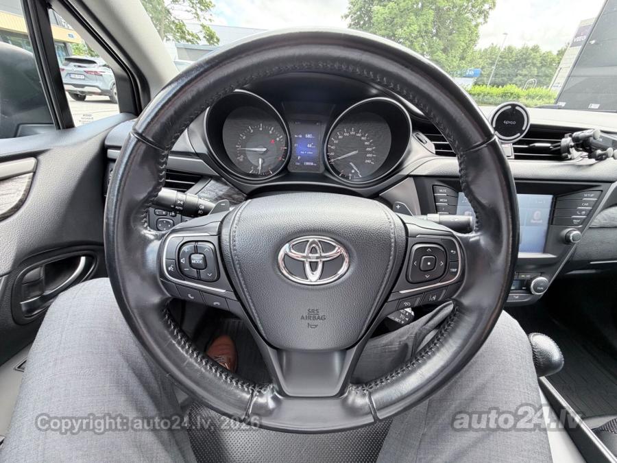 Toyota Avensis 2015 Tallina, ar dzinēja tilpumu 2.00 L un nobraukumu 140 tūkst. km par 13300 €, foto 13 vietnē AUTOMOTO.COM.LV