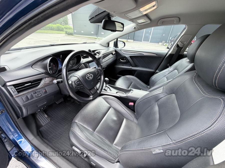 Toyota Avensis 2015 Tallina, ar dzinēja tilpumu 2.00 L un nobraukumu 140 tūkst. km par 13300 €, foto 19 vietnē AUTOMOTO.COM.LV