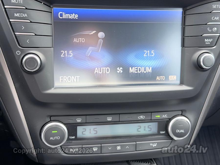 Toyota Avensis 2015 Tallina, ar dzinēja tilpumu 2.00 L un nobraukumu 140 tūkst. km par 13300 €, foto 20 vietnē AUTOMOTO.COM.LV