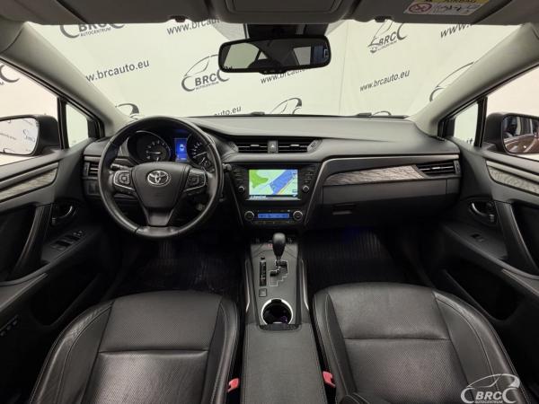 Toyota Avensis 2015 in Vilnius, with an engine capacity of 1.99 L and mileage of 122 thousand km for 11500 €, photo 3 on AUTOMOTO.COM.LV