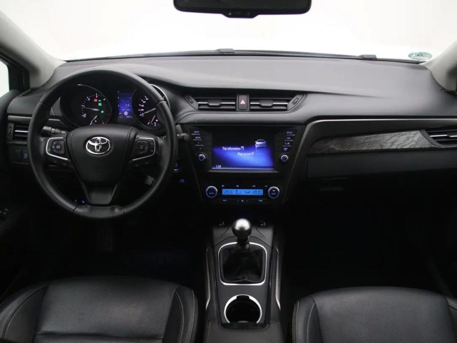 Toyota Avensis 2016 Viļņa, ar dzinēja tilpumu 2.00 L un nobraukumu 147 tūkst. km par 10999 €, foto 3 vietnē AUTOMOTO.COM.LV