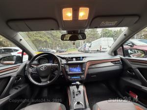 Toyota Avensis 2016 Tallina, ar dzinēja tilpumu 1.80 L un nobraukumu 148 tūkst. km par 15500 €, foto 9 vietnē AUTOMOTO.COM.LV