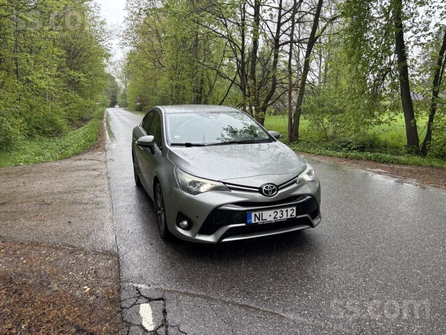 Toyota Avensis 2017 Ogre, ar dzinēja tilpumu 2.00 L un nobraukumu 234 tūkst. km par 8500 €, foto 3 vietnē AUTOMOTO.COM.LV