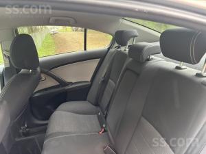 Toyota Avensis 2017 Ogre, ar dzinēja tilpumu 2.00 L un nobraukumu 234 tūkst. km par 8500 €, foto 10 vietnē AUTOMOTO.COM.LV