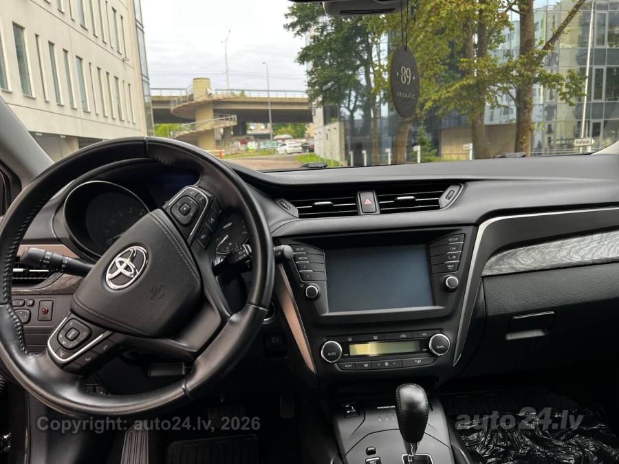 Тойота Авенсис 2017 в Таллин, объемом двигателя 1.80 л и пробегом 130 тыс. км за 12700 €, фото 10 на AUTOMOTO.COM.LV