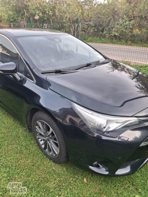 Toyota Avensis 2017 Viļņa, ar dzinēja tilpumu 1.80 L un nobraukumu 201 tūkst. km par 10800 €, foto  vietnē AUTOMOTO.COM.LV