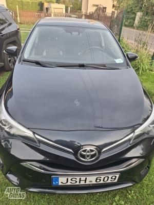 Toyota Avensis 2017 Viļņa, ar dzinēja tilpumu 1.80 L un nobraukumu 201 tūkst. km par 10800 €, foto 5 vietnē AUTOMOTO.COM.LV